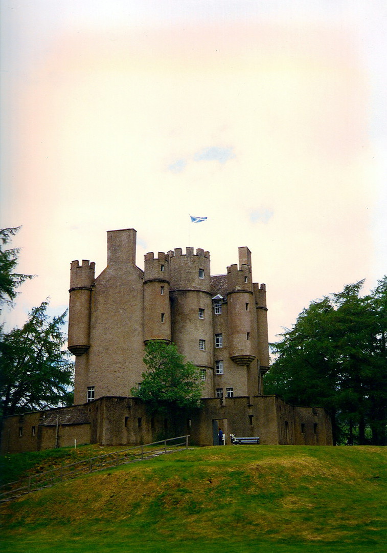 The Castles of Scotland Goblinshead Martin Coventry - Braemar Castle